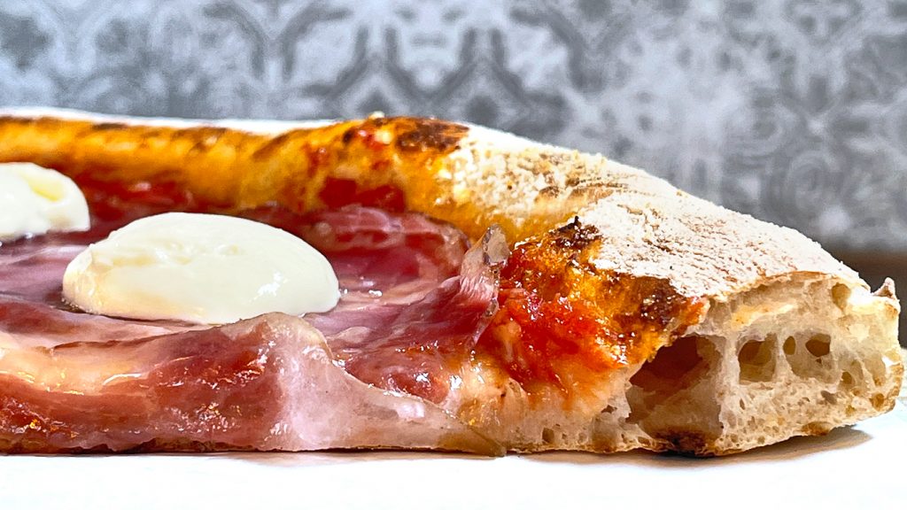 MONELLIS – WHY MONELLIS PIZZA